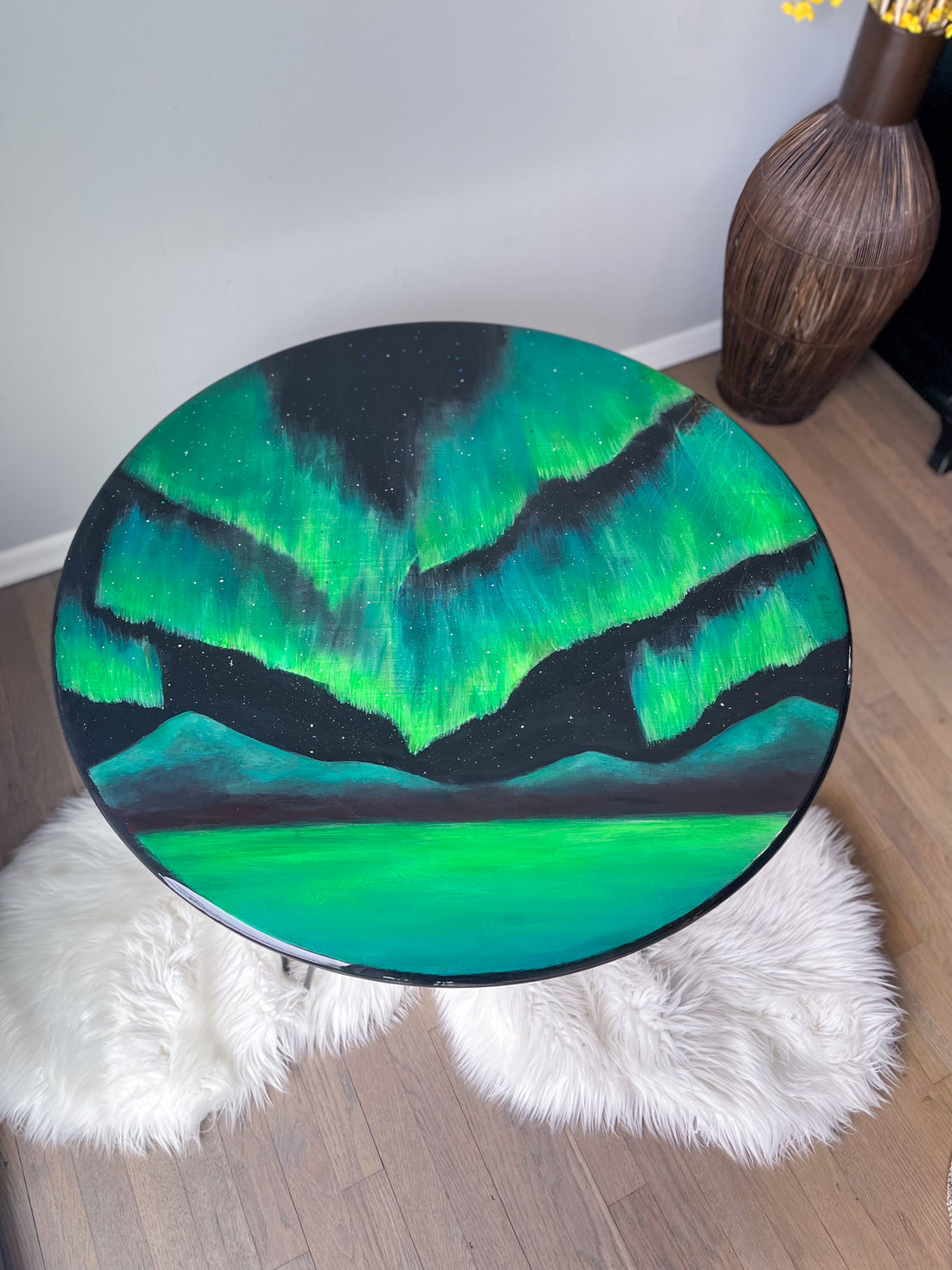 Northern Lights Table – Abella Art & Design